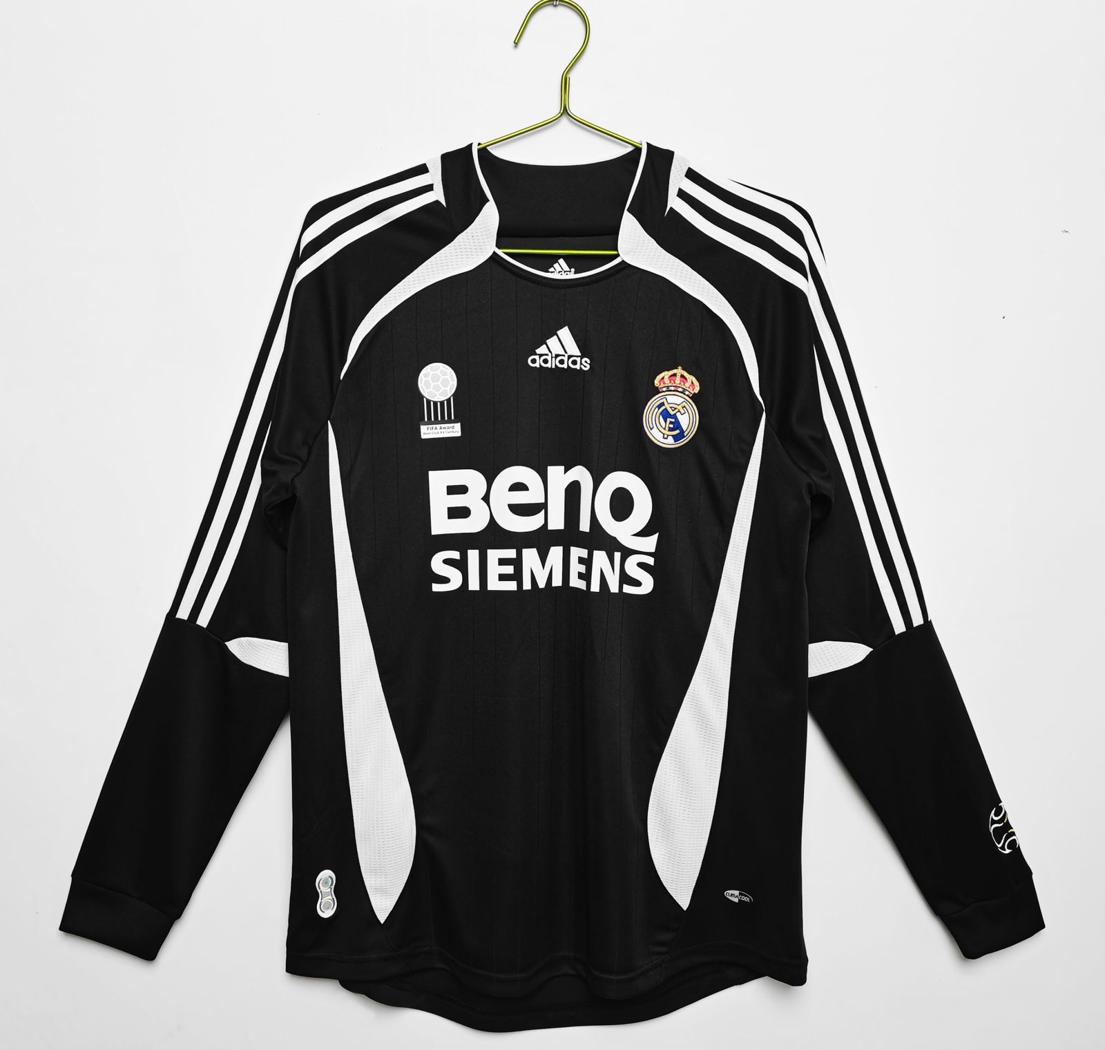 Real Madrid Away 2006-07 Full Sleeve Retro Jersey
